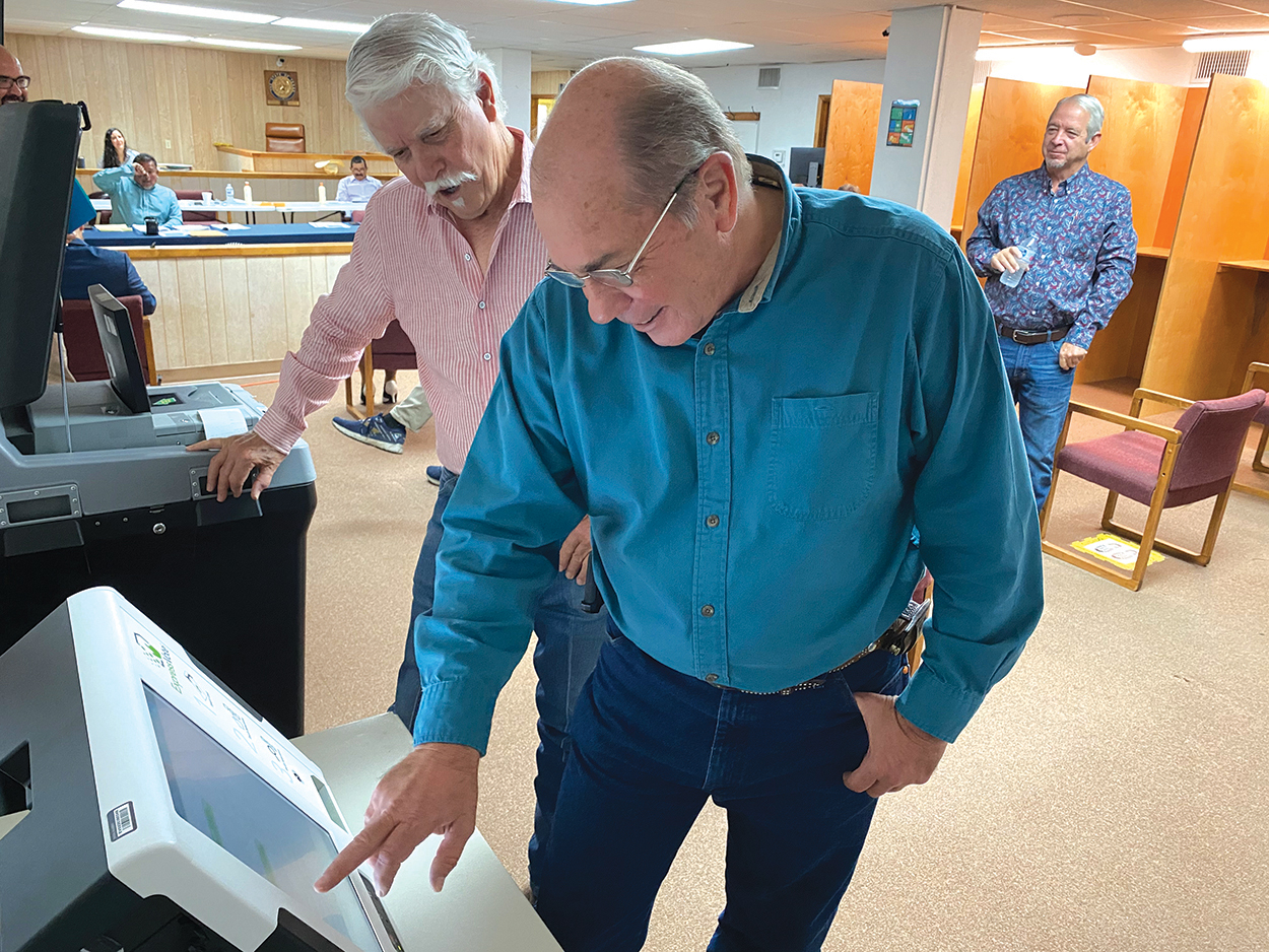 NEWS - County debuts new election equipment - 830Times