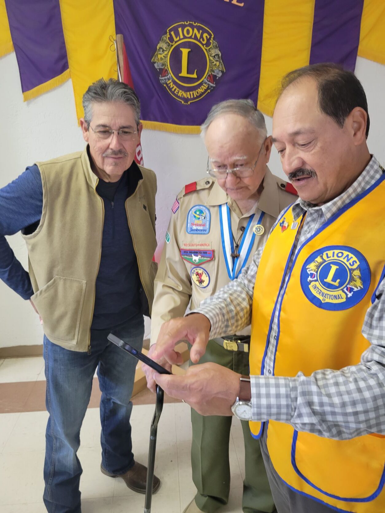 COMMUNITY - San Felipe Lions honor iconic Scoutmaster - 830Times