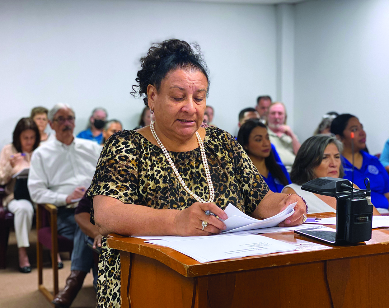 NEWS - Citizen lectures commissioners, Judge answers criticisms - 830Times